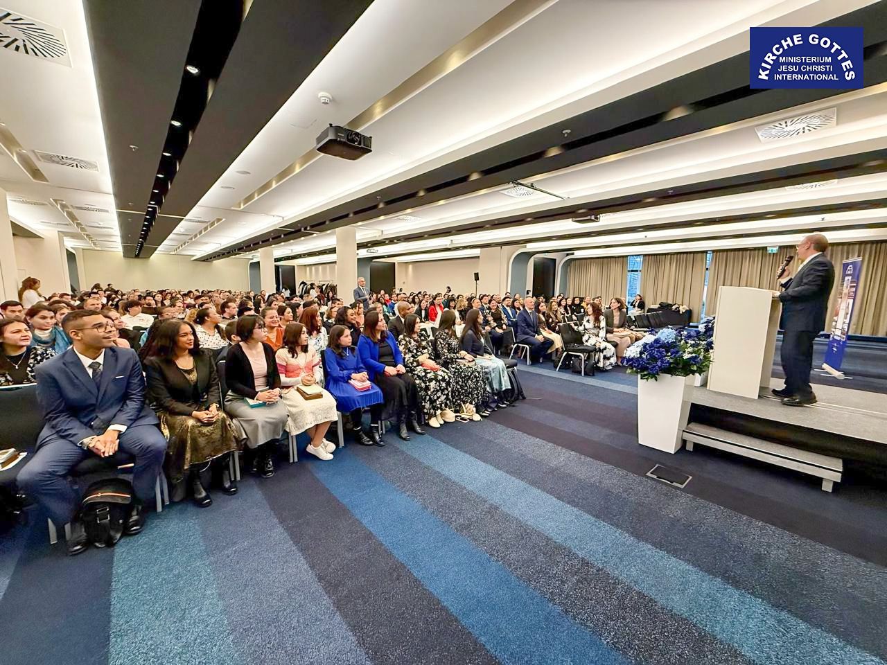 Fotos: Visita del Hermano Carlos Alberto Baena y la Hermana Raquel ...